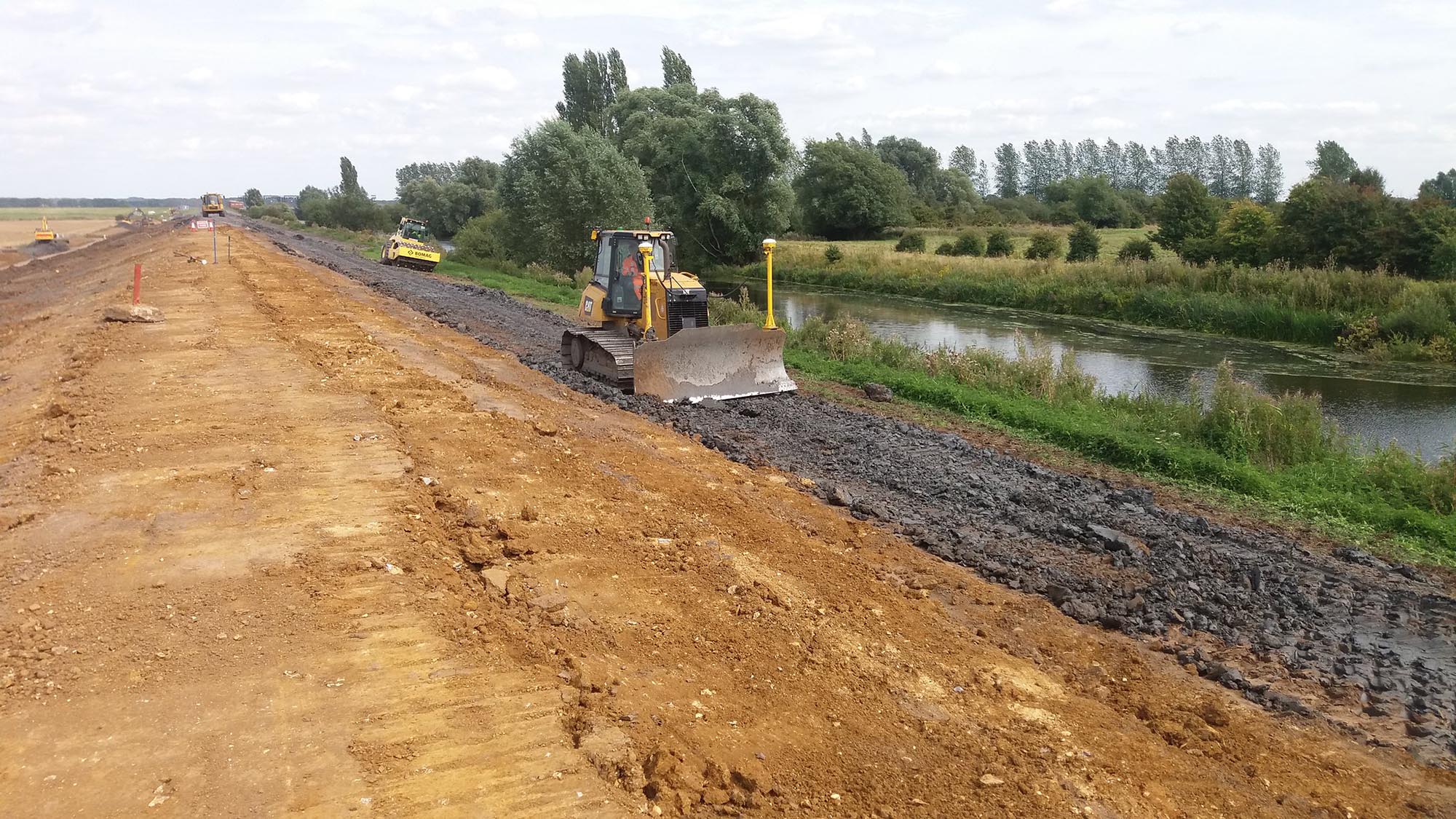 Ouse Washes Embankment Raising – Jackson Civil Engineering